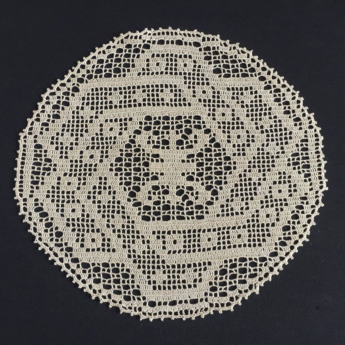 ARABESQUE D'Oyley Mary Card Designed Crochet Lace Doily (USA Chart No ...